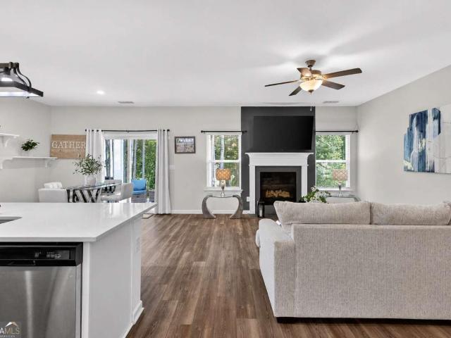 4161 Dean Grove Way