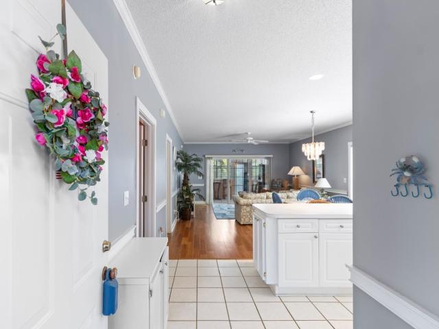4161 Hibiscus Dr. 15 104