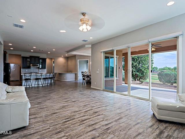 41623 w springtime road