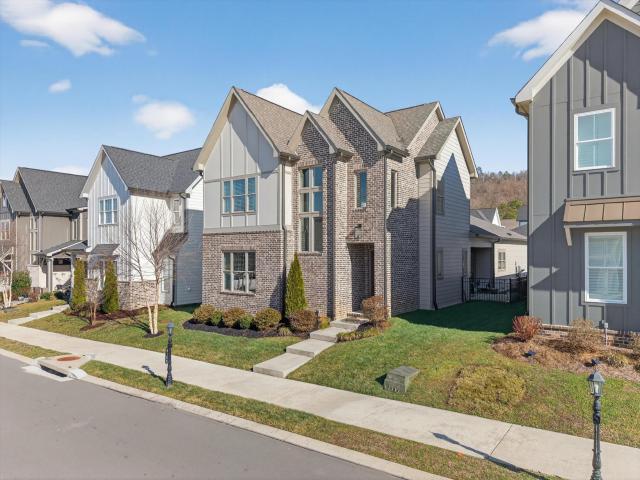 4162 Barnsley Loop