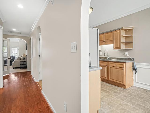 4162 Seabrook Lane
