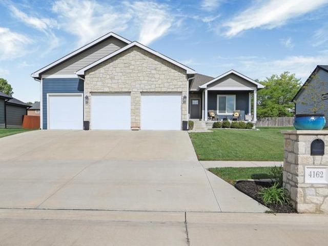 4162 Tyler Ct, Manhattan, KS 66502