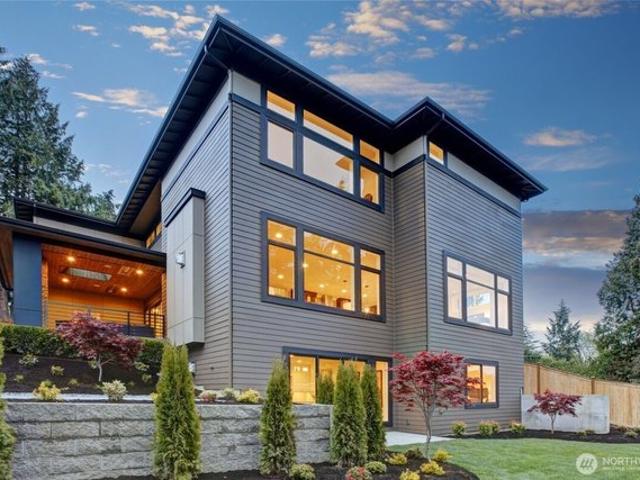 4163 38th Ave S, Seattle, WA 98118