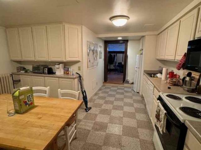 416 418 2 Bedroom Apartment for Rent at 416 N Carroll St, Madison, WI 53703 Downtown Madison