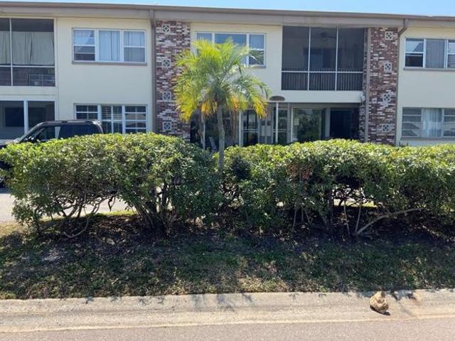 416 73rd Ave N #209, Saint Petersburg, FL 33702