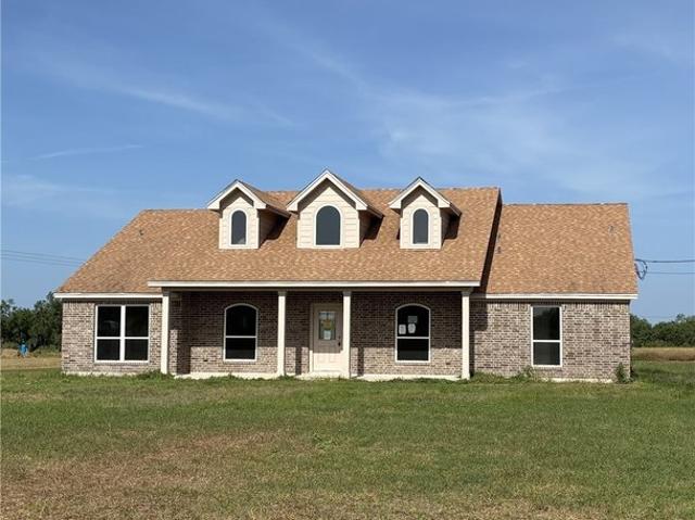 416 County Road 133, Alice, TX 78332