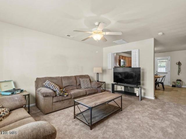416 Caldwell Loop