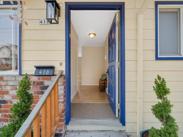 416 chinook ave