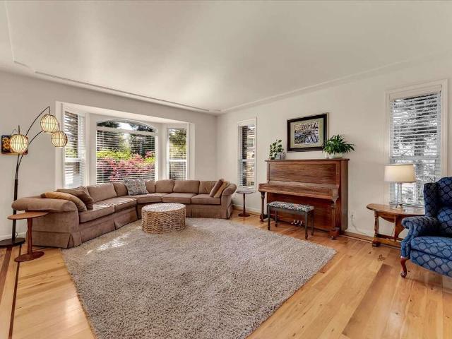 416 Arbor Place