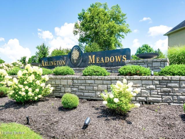 416 Arlington Meadows Dr