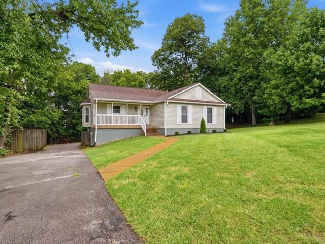 416 Belinda Pkwy, Mount Juliet, TN 37122