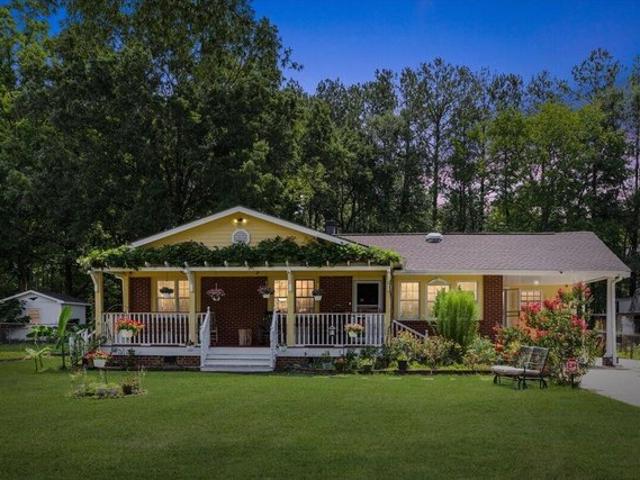 416 Belmont Dr, Durham, NC 27703