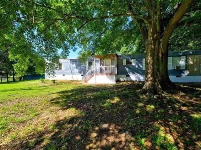 416 Blueberry Ct, Winder, GA 30680