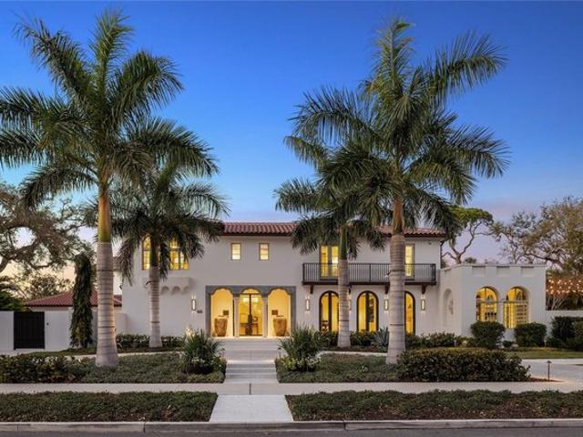 416 Brightwaters Blvd NE, Saint Petersburg, FL 33704
