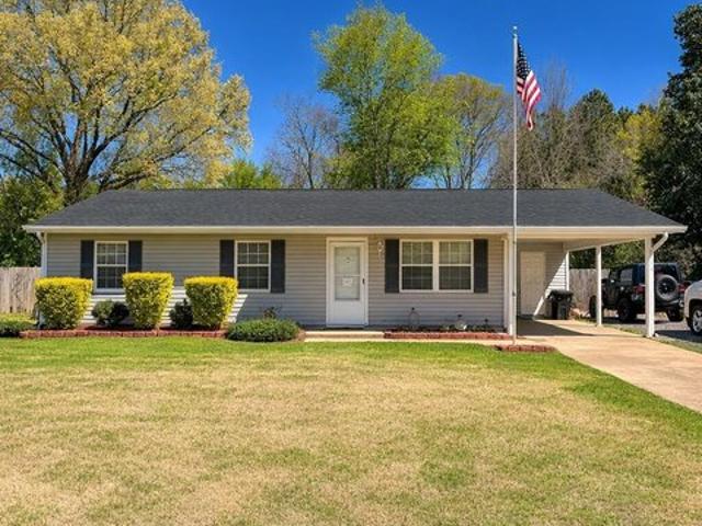 416 Gatewood Dr, Pearl, MS 39208