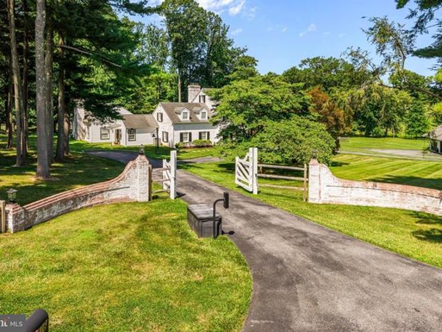 416 Dutton Mill Rd, Malvern, PA 19355