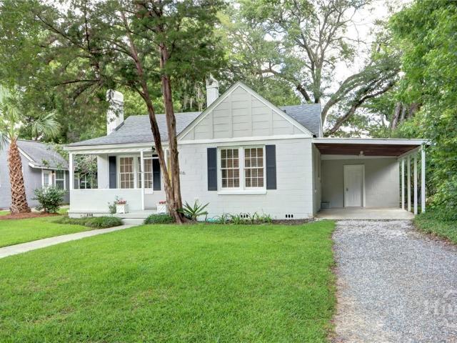 416 E 61st Street