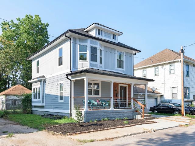 416 E 31st Street