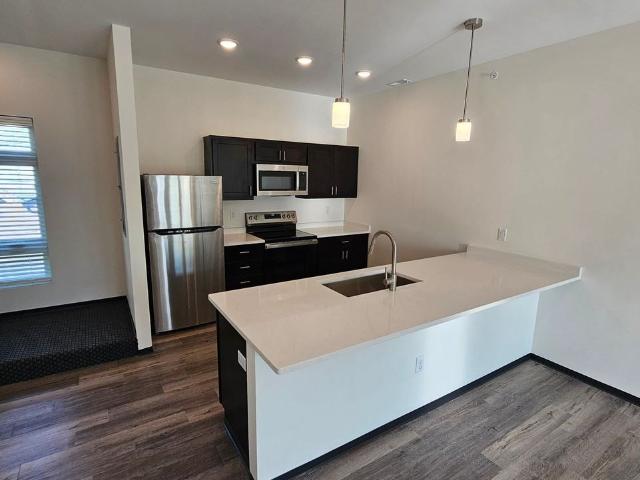 416 E Cottage Grove Ave 1 Bedroom Apartment for Rent at 416 E Cottage Grove Ave, Bloomington, IN 47408 Old Northeast