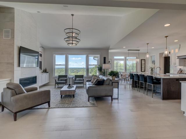 416 Eagle Bluff Drive