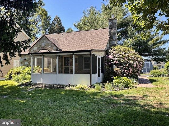 416 Exton Rd, Hatboro, PA 19040