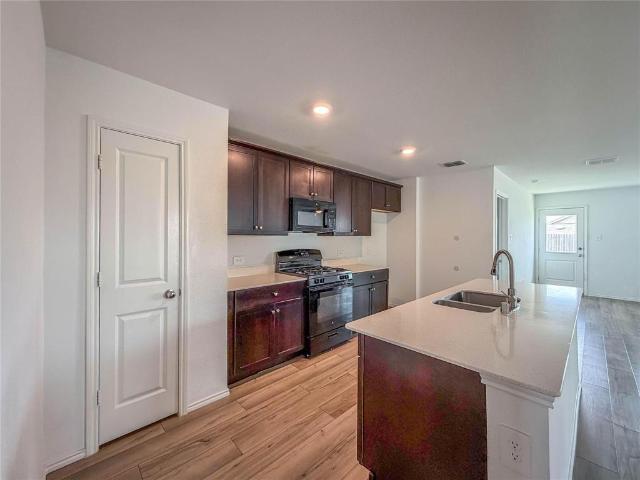 416 Frio Pass Trail