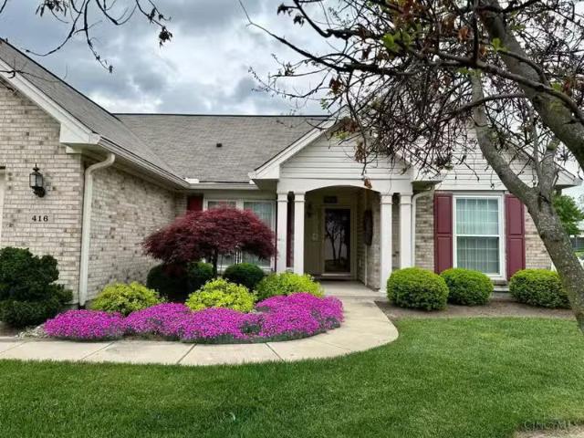 416 HERITAGE TRCE, LEBANON, OH 45036 Single Family Residence F.