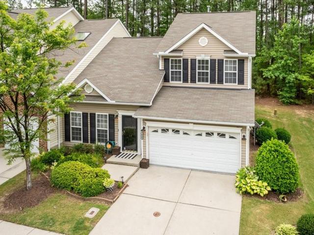 416 Hidden Springs Dr, Durham, NC 27703