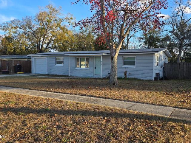 416 Janell Dr, Orange Park, FL 32073 | MLS #2131