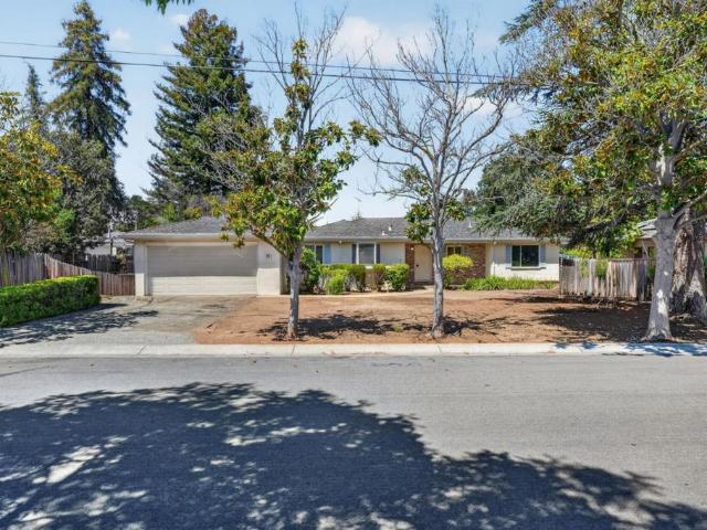 416 Los Ninos Way
