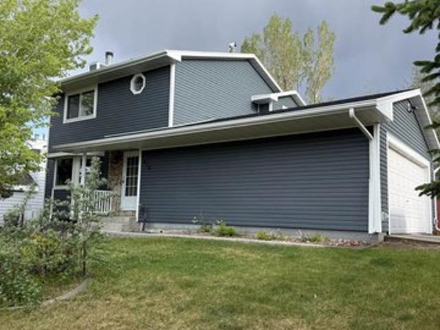 416 Monarch Cir, Rock Springs, WY 82901