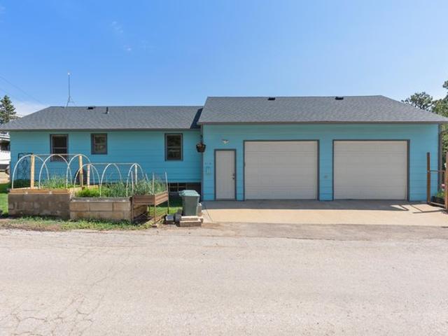 416 Matthew St, Lead, SD 57754