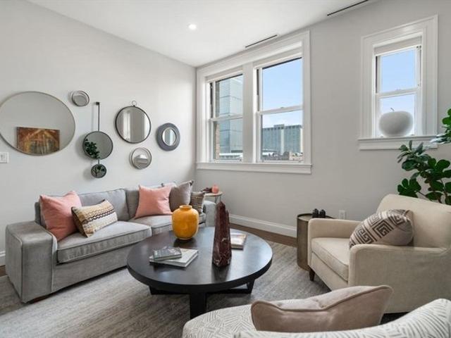 416 Marlborough St Apt 702, Boston, MA 02115