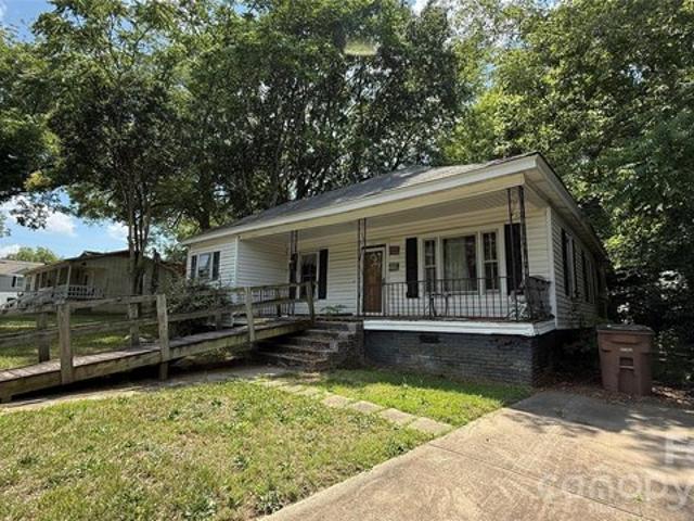 416 Martin St, Shelby, NC 28150