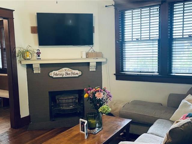 416 N 9th Street