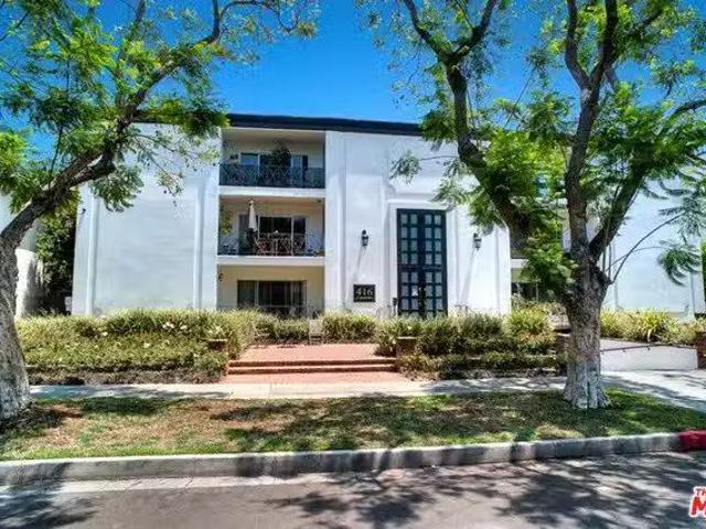 416 N Oakhurst DR, 201, Beverly Hills, CA 90210