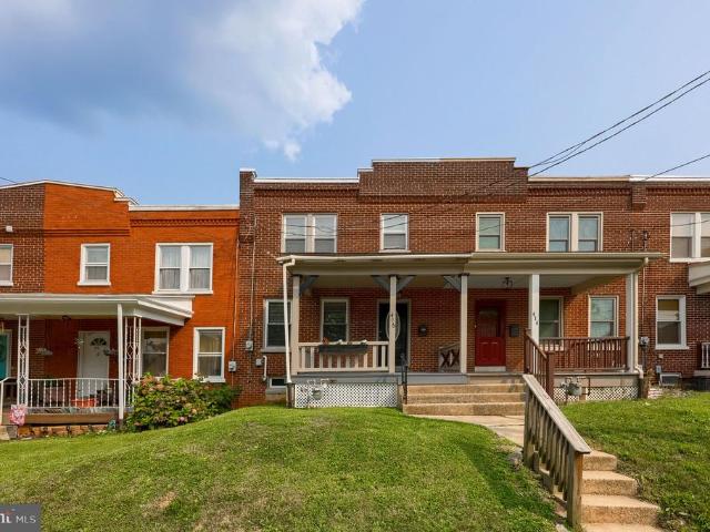 416 New Holland Avenue