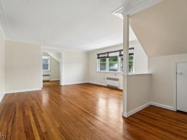 416 S Valley Rd # 2