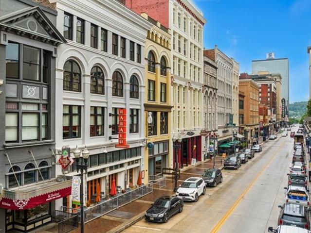 416 S Gay St Apt 204, Knoxville, TN 37902