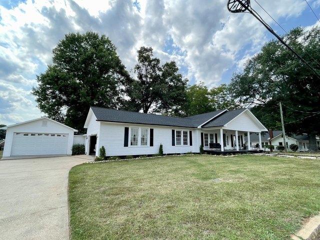 416 S Kentucky Ave, Chesnee, SC 29323