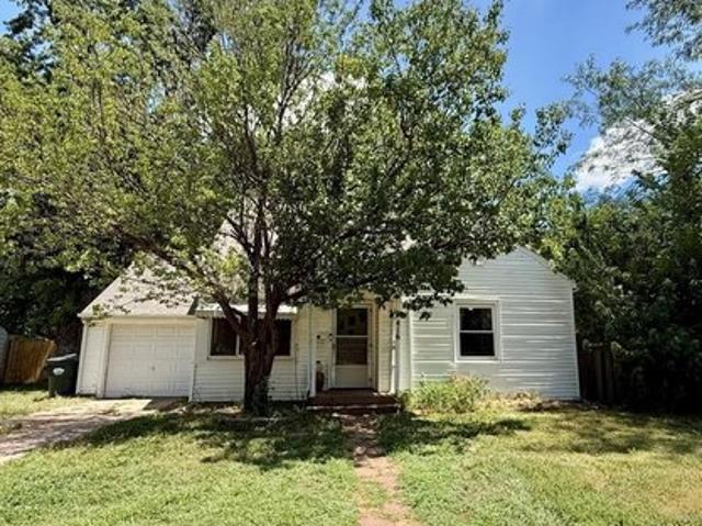 416 S Purdy Ave, Lyons, KS 67554