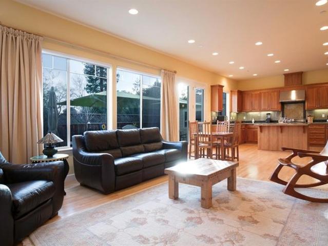 416 San Lorenzo Ct, Sonoma, CA 95476
