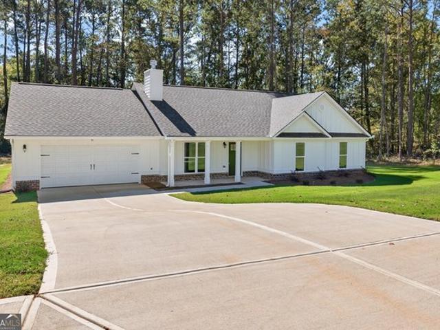416 Seashell Ct Unit 16, Statham, GA 30666