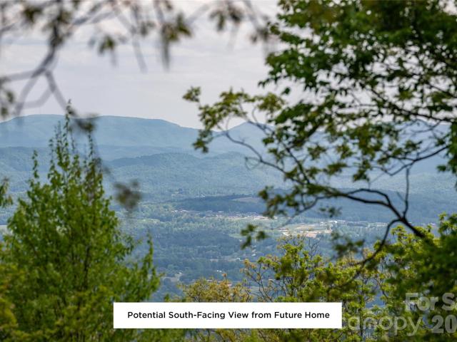 416 Summerset Dr, Unit 83, Hendersonville, NC 28792 | MLS #4322