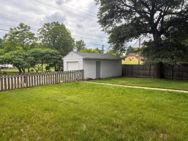 416 SW 4th Street