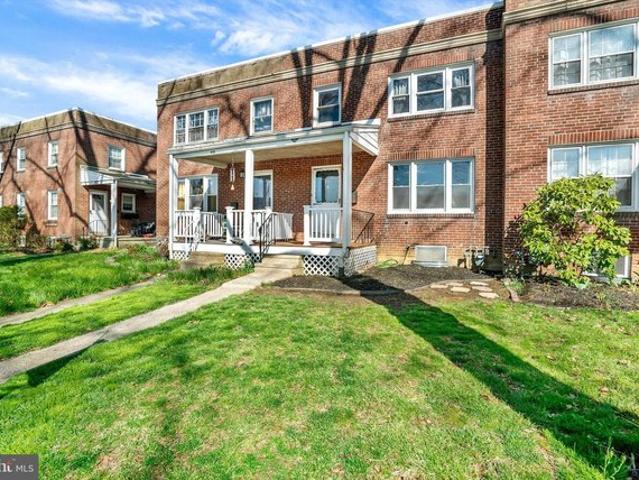 416 Sycamore Rd, Reading, PA 19611