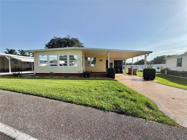 416 Palo Verde Dr, Leesburg, FL 34748
