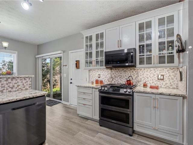 416 Pepperbush Bend