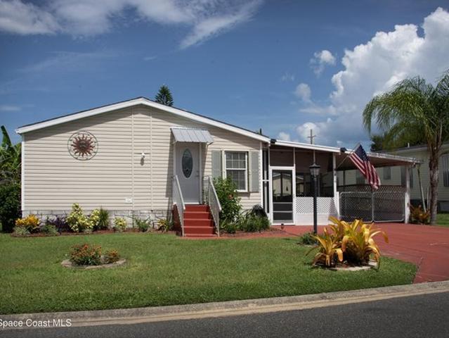 416 Plover Dr, Barefoot Bay, FL 32976
