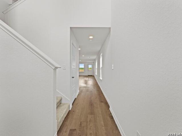416 Raven Row